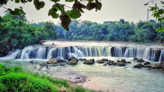 INDONESIAKU: Wisata Kota Bekasi Curug Parigi