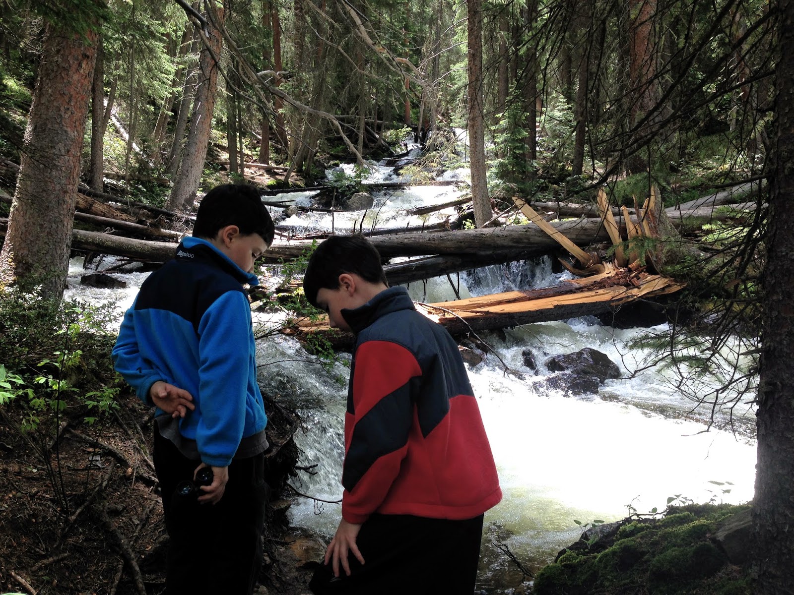 what's up at the white house: lower cataract lake loop - part two