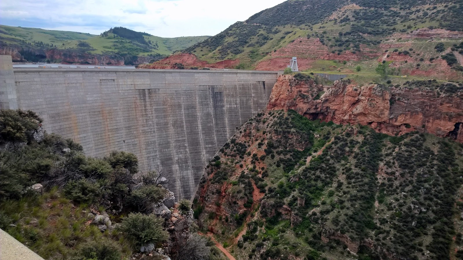 Goza's Wanderings and Wonderings: Yellowtail Dam, 2 Men and The ...