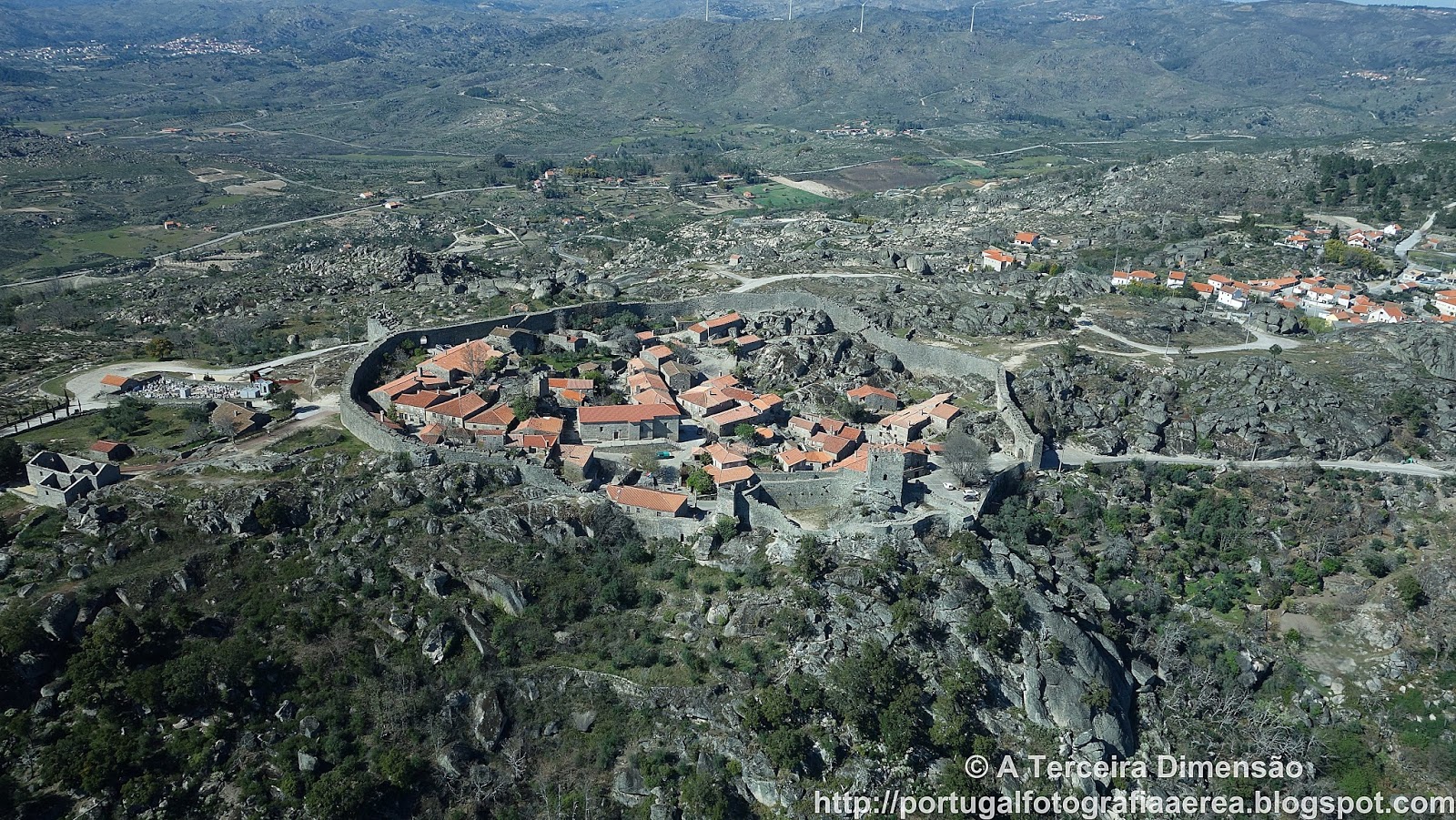 A Terceira Dimensão: Sortelha e o seu Castelo