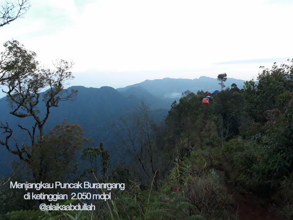 Tertatih ke Puncak Burangrang and I made it! | My Virtual Corner