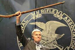 em's talkery: THE GUN GUYS