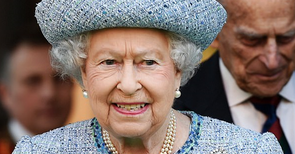 BLOG: Queen gives Royal Assent to Brexit bill, allowing May to trigger ...