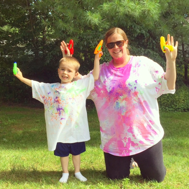 Find the Little Mind: Water Gun Paint Fight