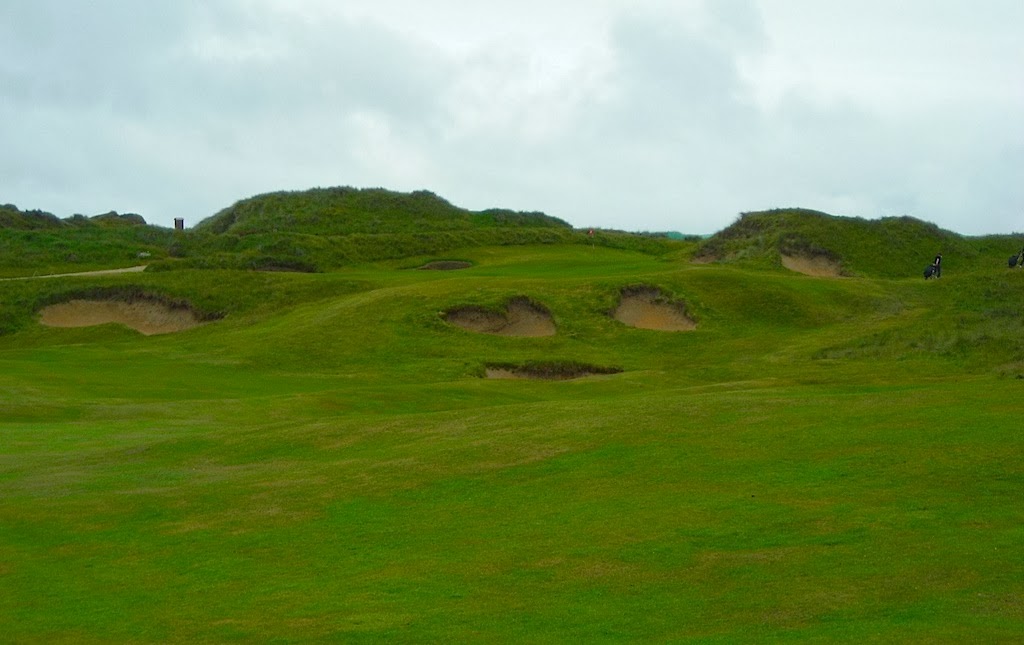 Hooked: Ireland's Golf Courses: Doonbeg Doom and Gloom... or is it?
