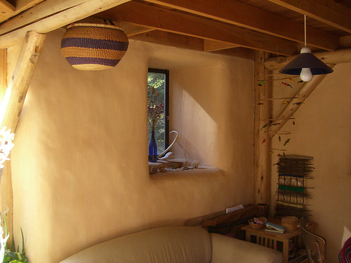 Temperate Climate Permaculture: Straw Bale Homes are Beautiful