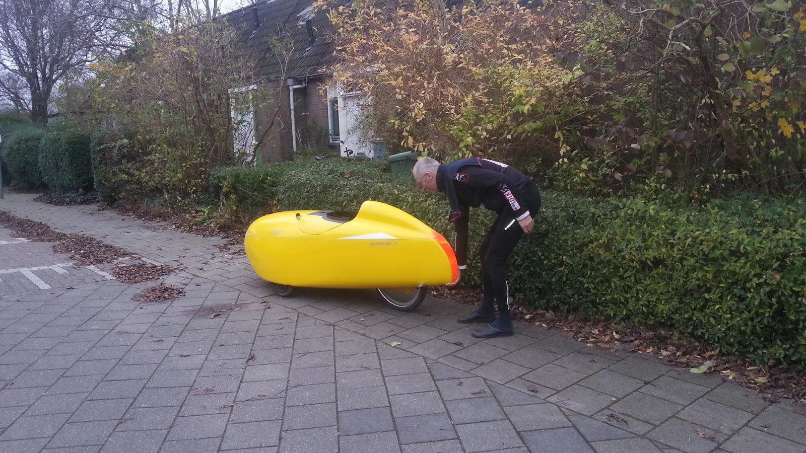BEIJUMNIEUWS: BANAAN-LIGFIETS HEEFT LANGE EN NIET TE HOGE SCHUUR NODIG