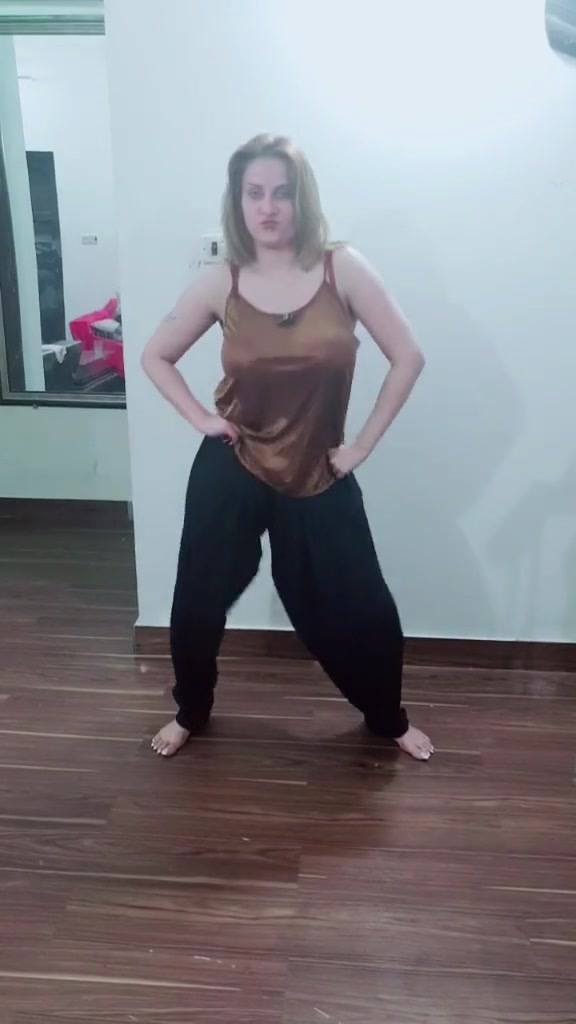 Afreen Khan Dance Afreen Khan Latest Hot And Sexy Pics