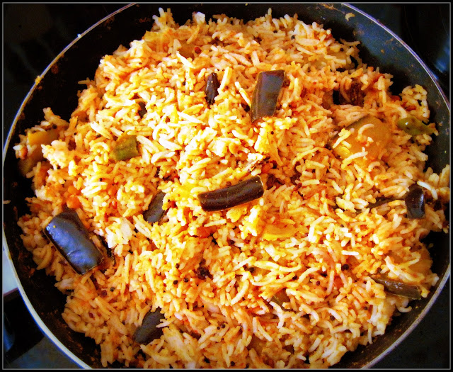 Food.. Food.... and........ Food: Brinjal Rice