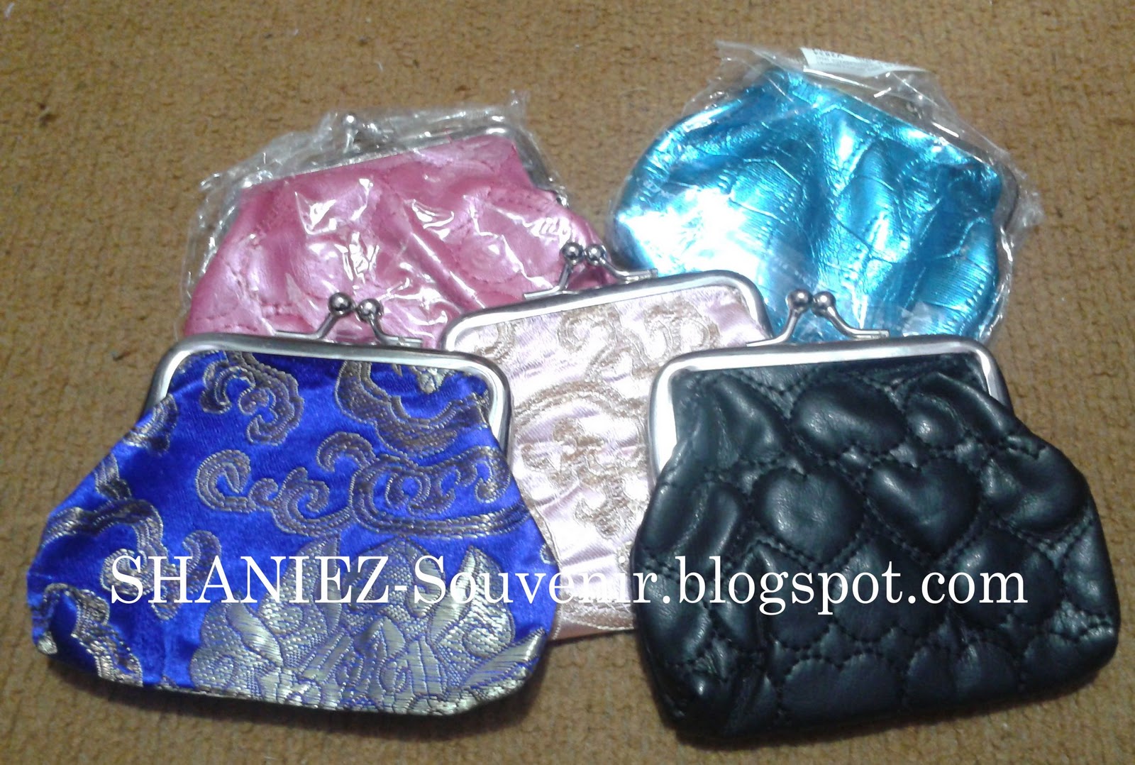 Shaniez Jogja Souvenir & Handicraft: Dompet