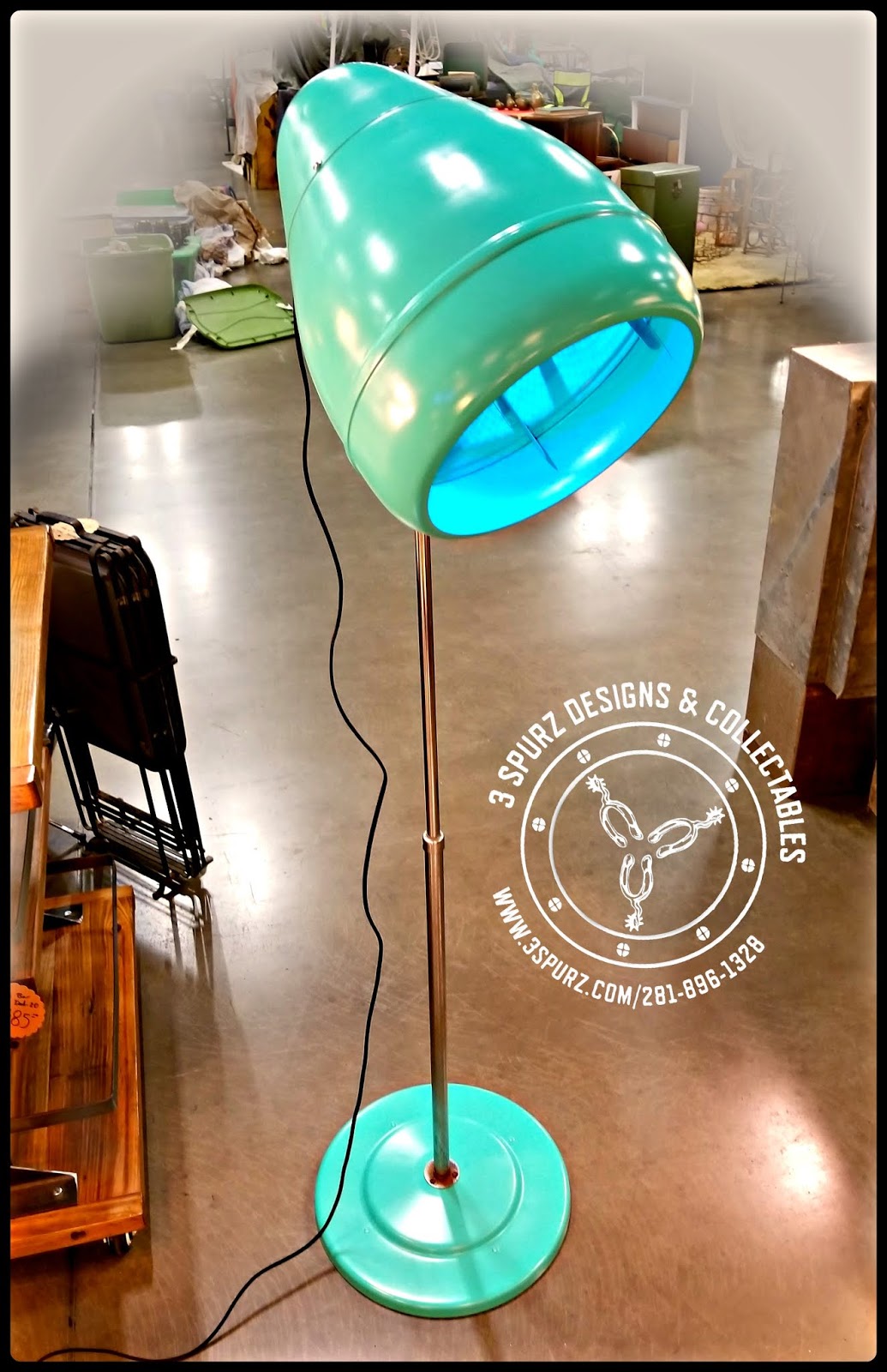 3 Spurz DandC Repurposed /Refurbished Creations!!: Vintage hair dryer lamp