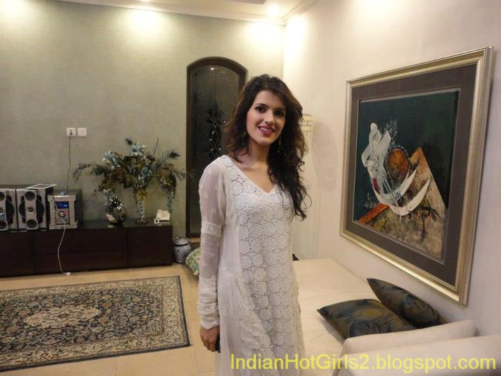 Hot Pakistani Amateur Model From Karachi Teluguhotvideosfree