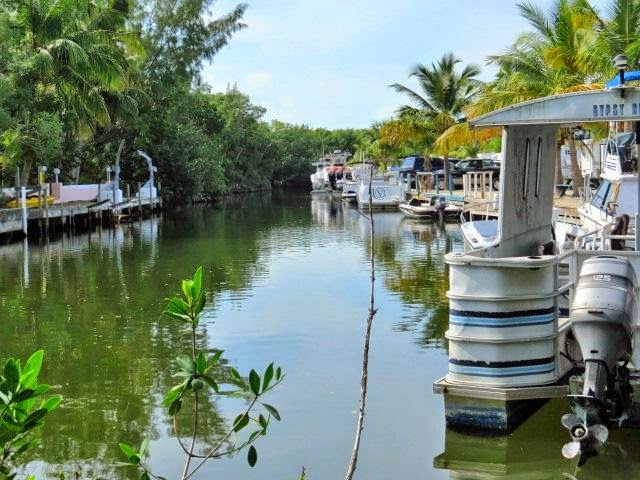Real Estate in the Florida Keys: Canal Front homes under 500K 7 left