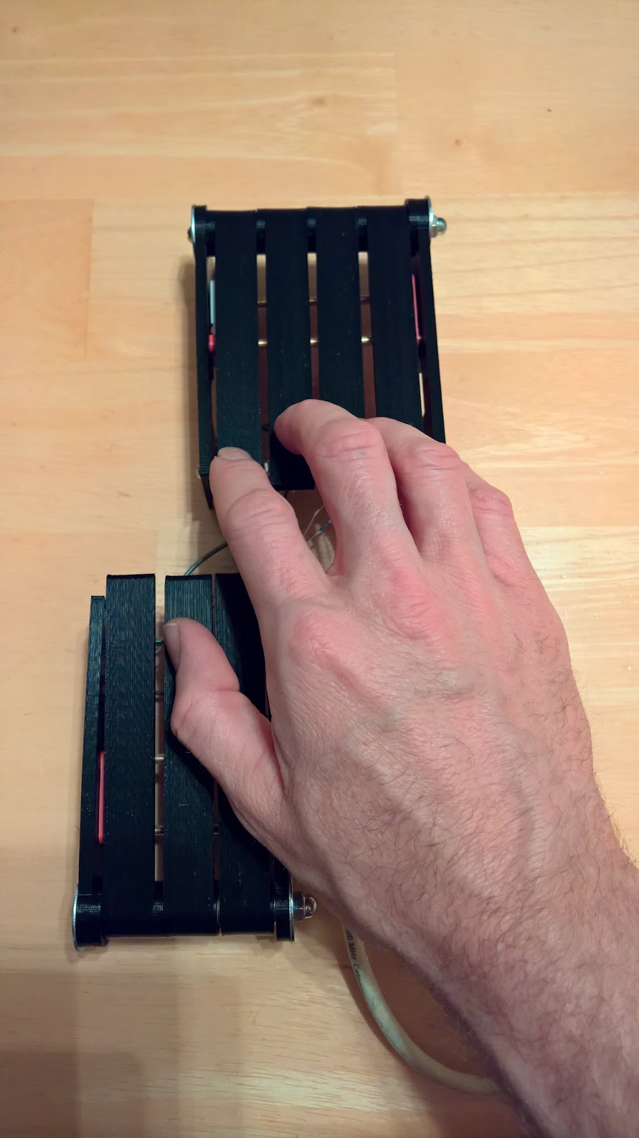 2015-12-05 (Sa) Desktop Chording Keyboard COMPLETED: 3D Printed Keyboard