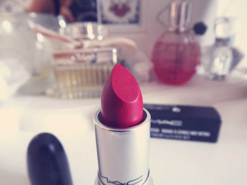 Mac Ruby Woo Lipstick - Suzie Bonaldi