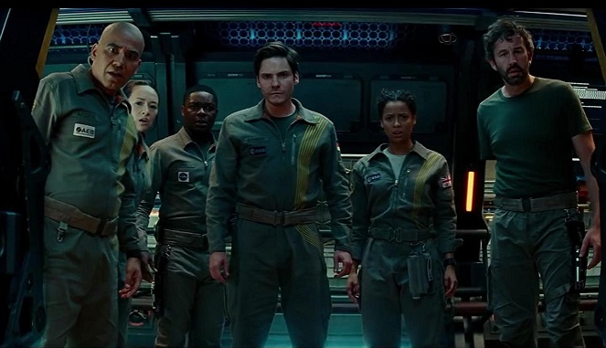 Good Efficient Butchery: On Netflix: THE CLOVERFIELD PARADOX (2018)