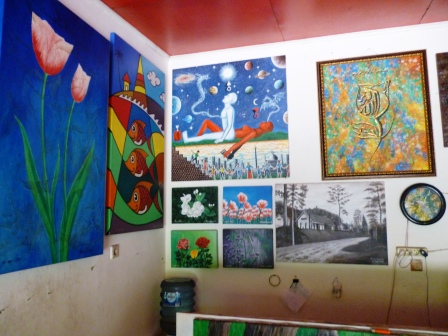 HZR STUDIO: STUDIO LUKIS HZR Studio SUKABUMI