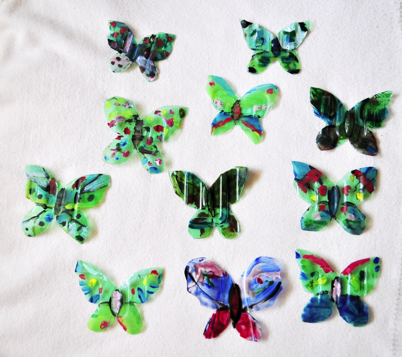 .printre nori: Fluturi, fluturasi - activitati de primavara