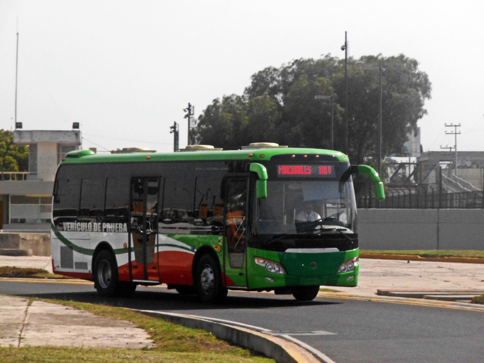 Dr Samuel Banda: Autobuses chinos en México. PARTE 2