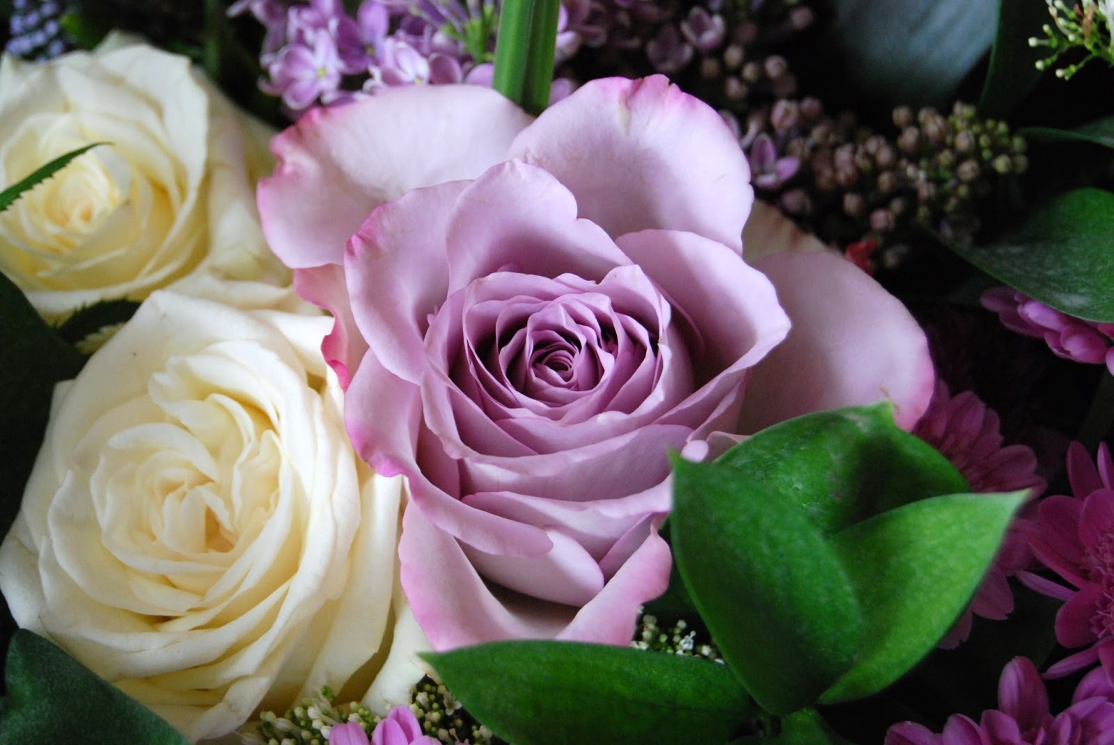 BORA DISEÑO FLORAL: Encargo en lila