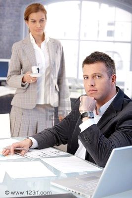 DE LO COTIDIANO: TIPOS DE JEFE