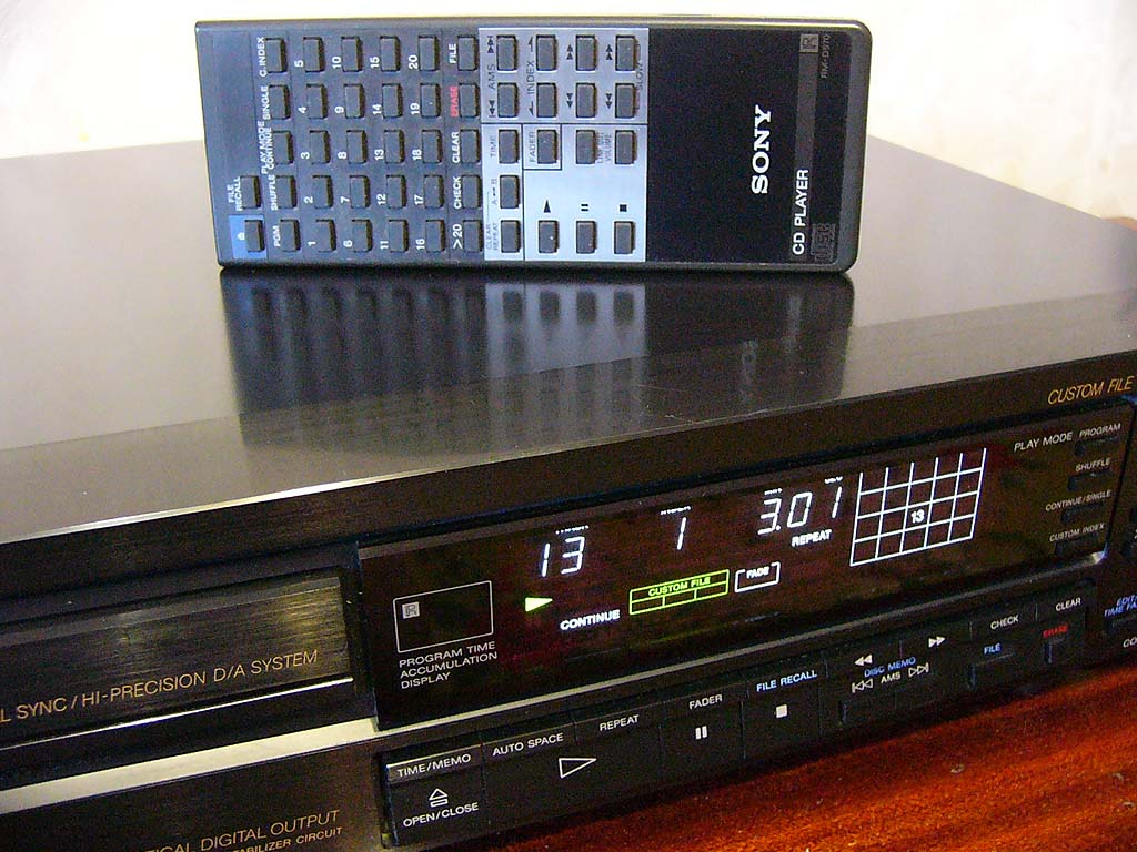 Audio-CD проигрыватель Sony CDP-970, Япония 1989 в Московском магазине ...