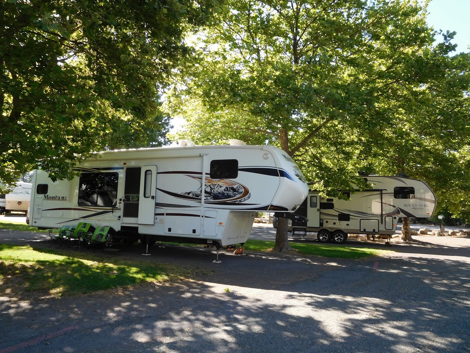 Metamorphosis Road: We're Back On the Road!