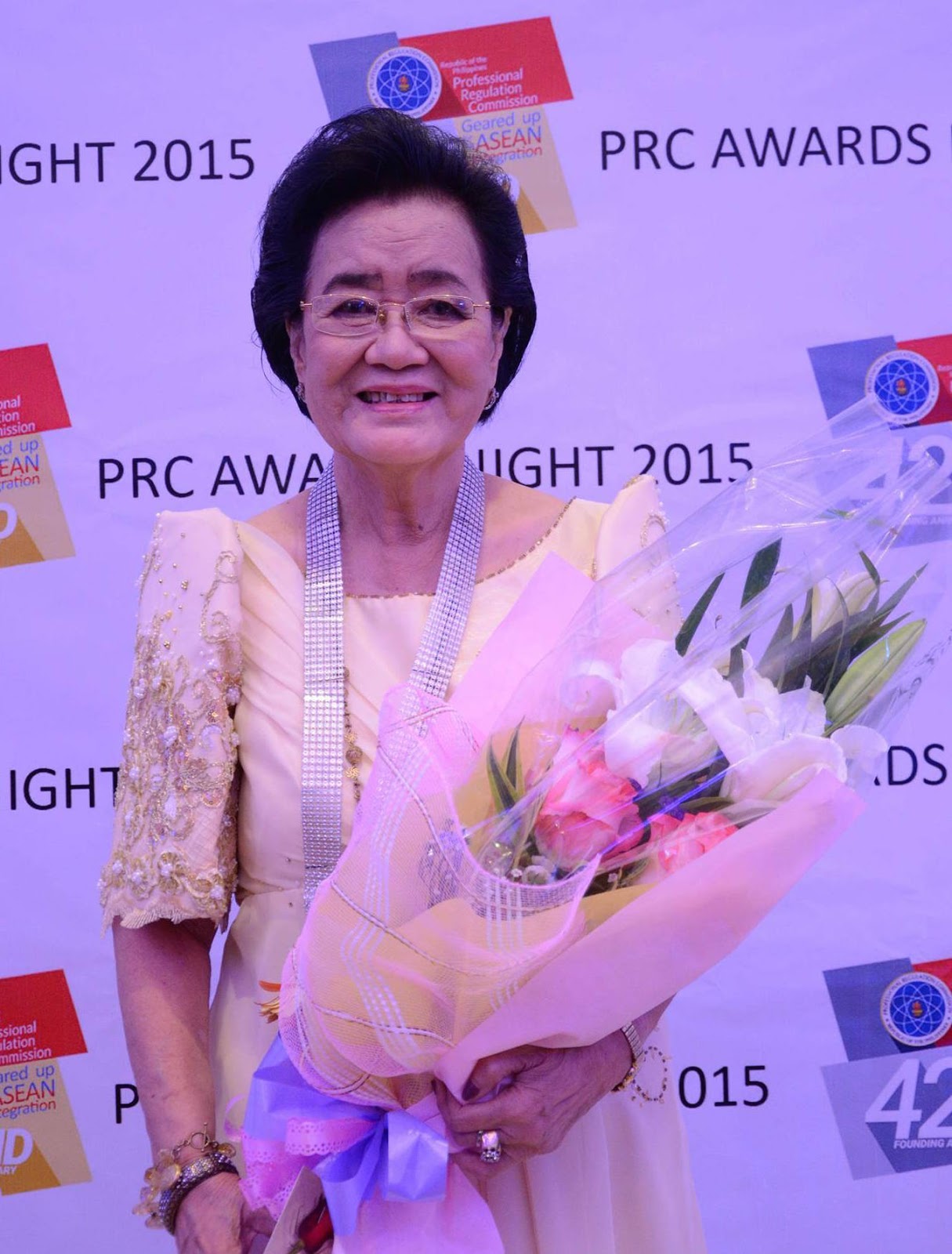 Filipino Librarian: 2015