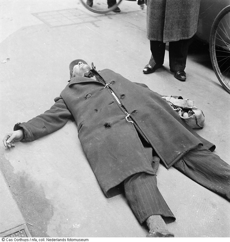 World 1900 - 1950: 2016