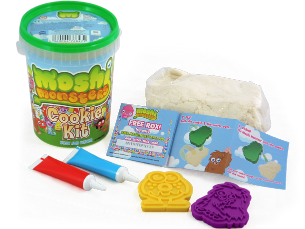 WIN a Moshi Monster Cookie Kit #ChristmasGiftGiveaway | The Mini Mes and Me