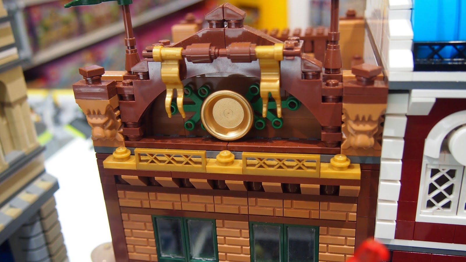 Lego's My Own Creation (MOC) organized by Brick's World ~ TOYMAKER