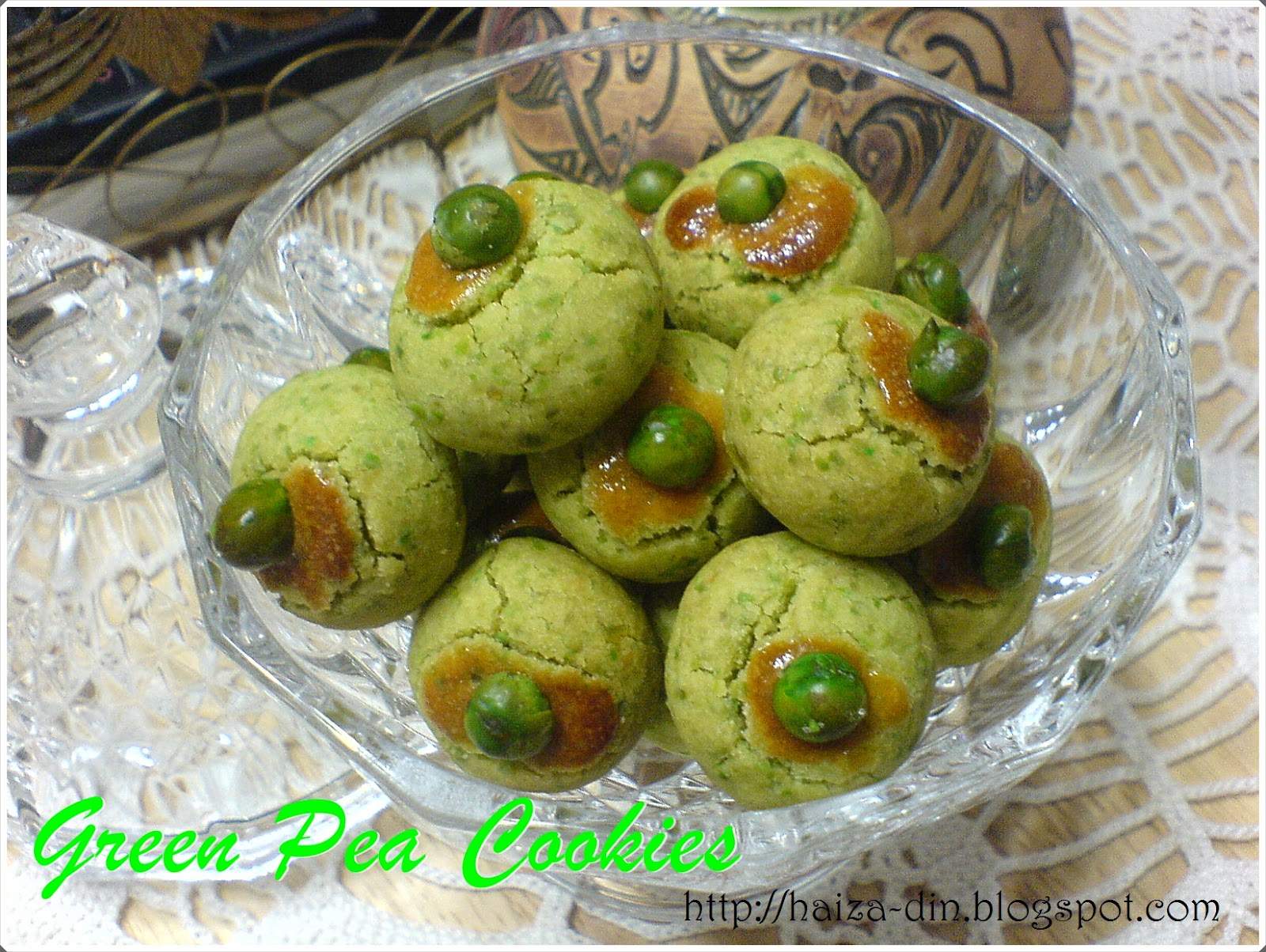 CoOkInG Is LiKe LoVe........: Biskut Kacang Hijau