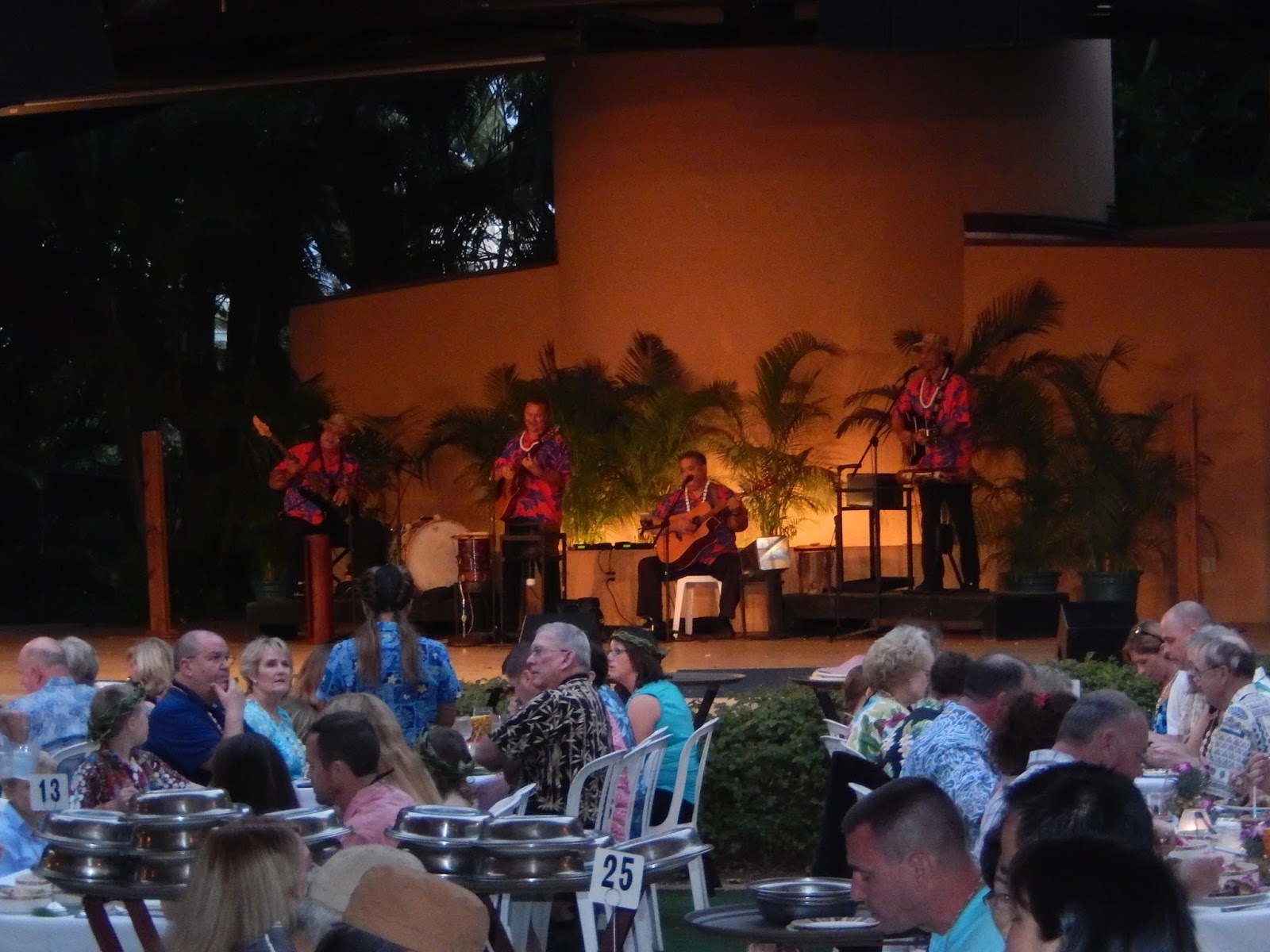 Life With Double Cream: Luau #1 Hale Koa