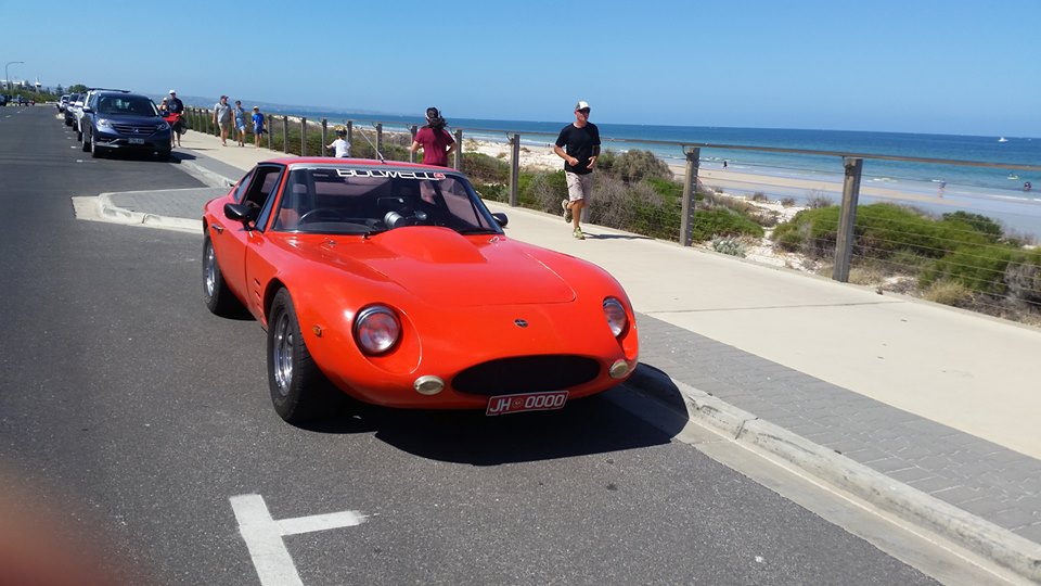 Bolly Blog: A couple of Aussie cars out and about on Aussie Day.