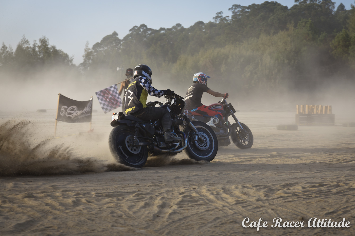 Cafe Racer Attitude: Dirt Track del Rosario (Fotos)