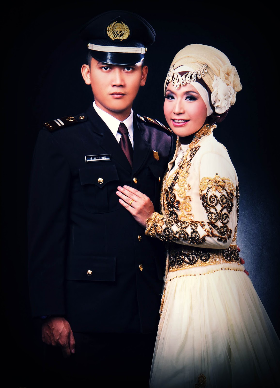 Foto Pre Wedding PDU dan Kebaya Muslim