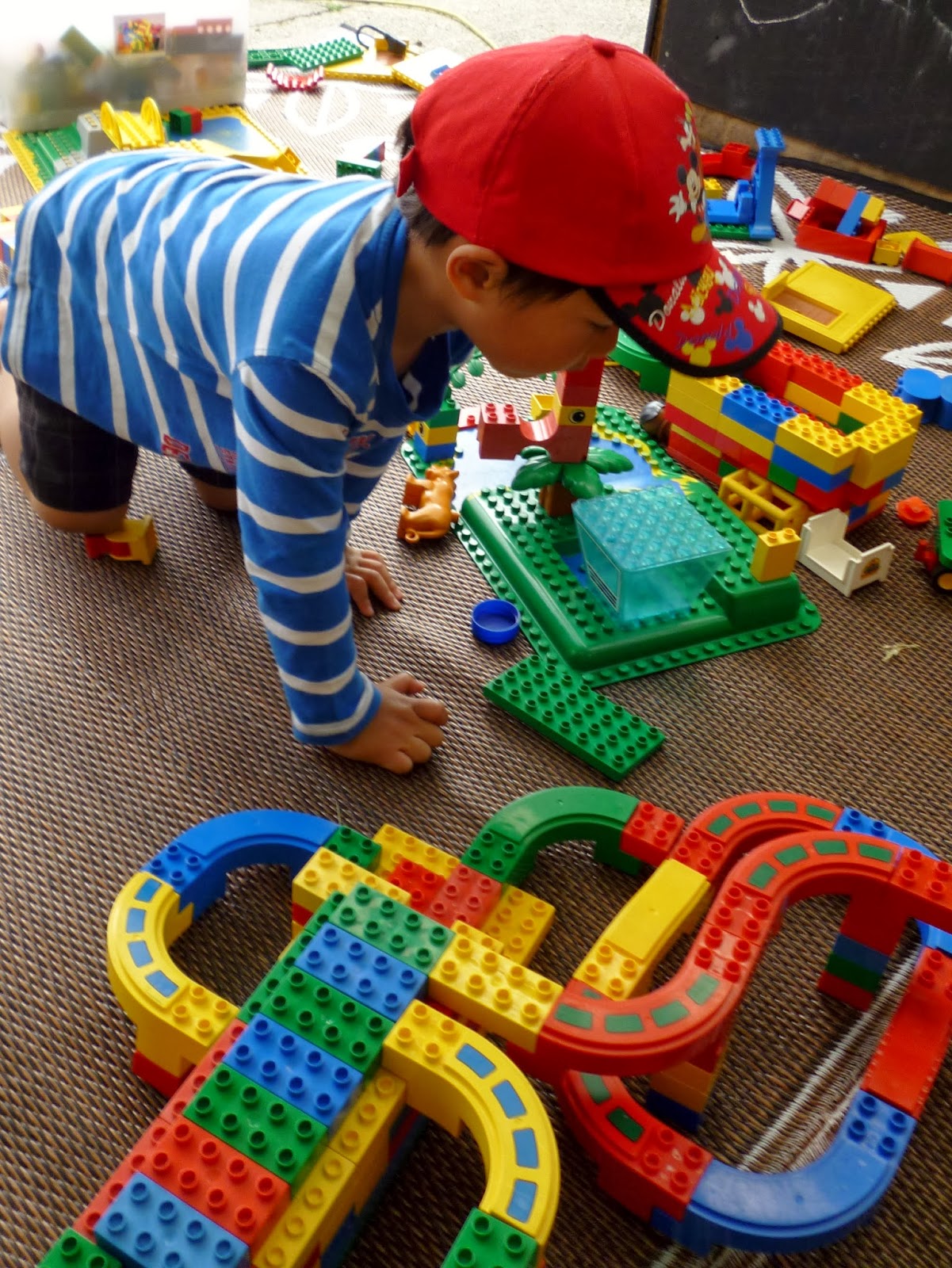 Mairtown Kindergarten: Construction Enhances Creativity