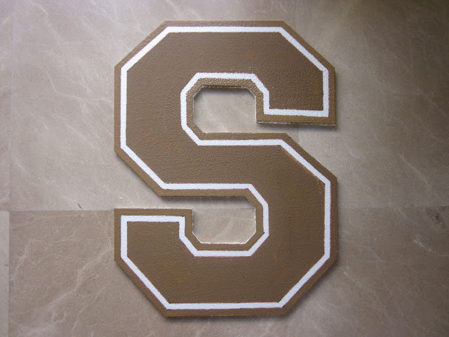 MrsMommyHolic: DIY Styrofoam Letters (how to cut & paint styrofoam)