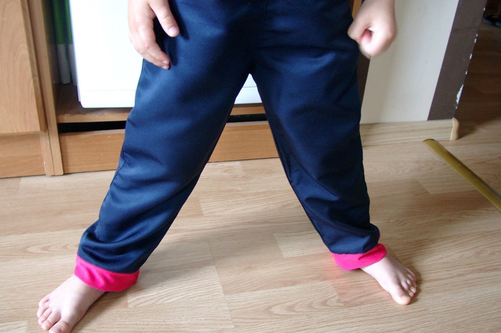 Helen Crafty Stall: Kid's Casual Two-colored Pants (free pattern ...