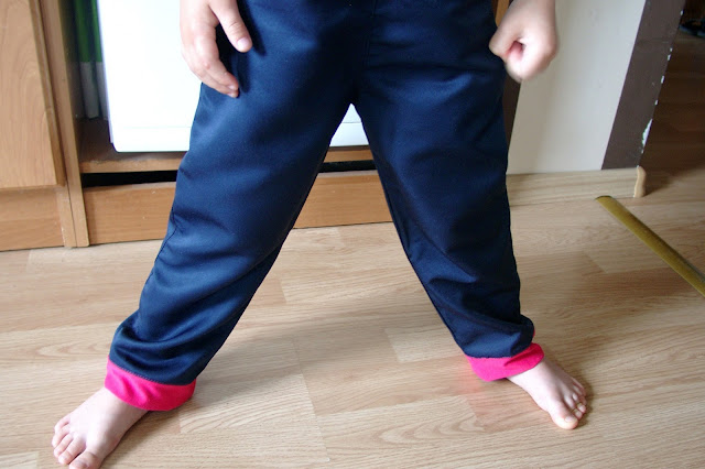 Helen Crafty Stall: Kid's Casual Two-colored Pants (free pattern ...