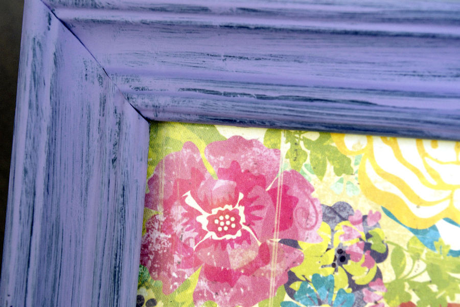 Pamela Joyce: Painted Picture Frames with Super Cute Mats