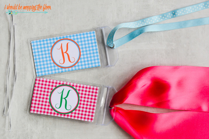 Monogrammed Luggage Tags | i should be mopping the floor