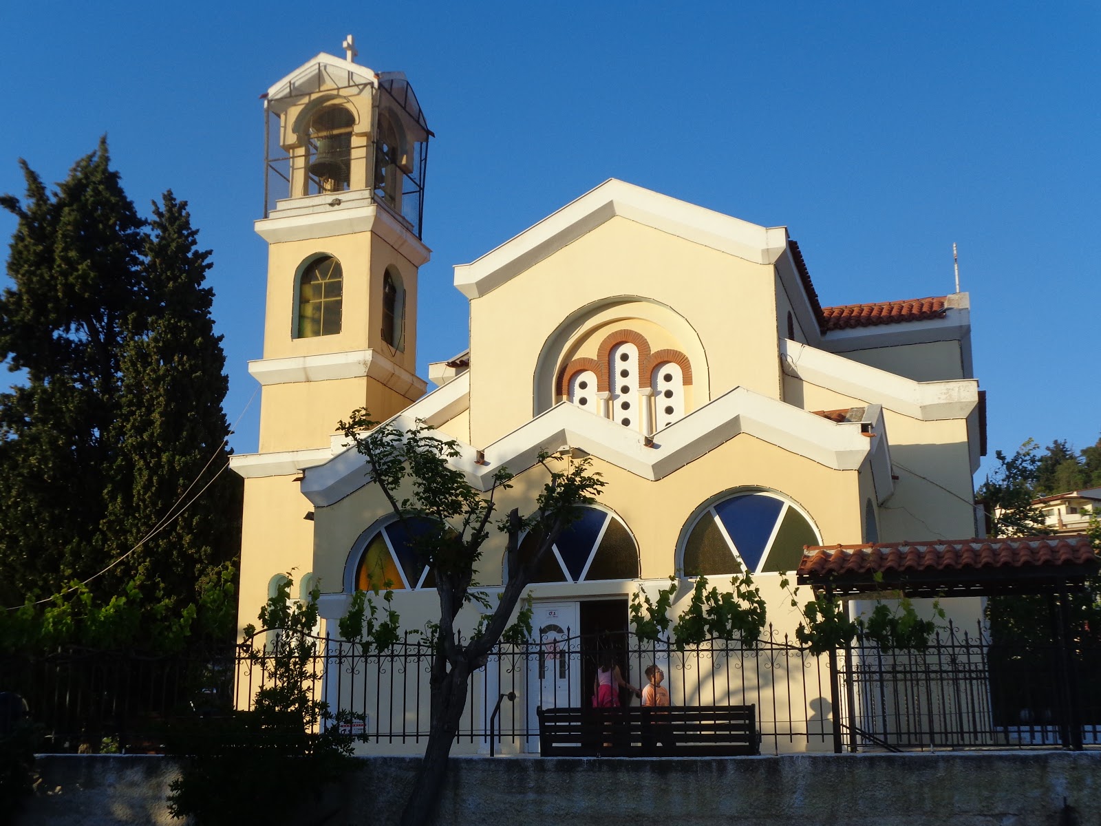 Karapanagos : Ο ΕΟΡΤΑΣΜΟΣ ΤΩΝ ΠΑΜΜΕΓΙΣΤΩΝ ΤΑΞΙΑΡΧΩΝ ΜΙΧΑΗΛ ΚΑΙ ΓΑΒΡΙΗΛ ...