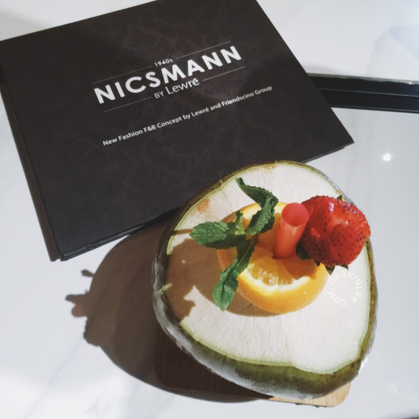 Cheesy Cheese Wheel Pasta at Nicsmann 1940s By Lewré The Starling - Jia ...