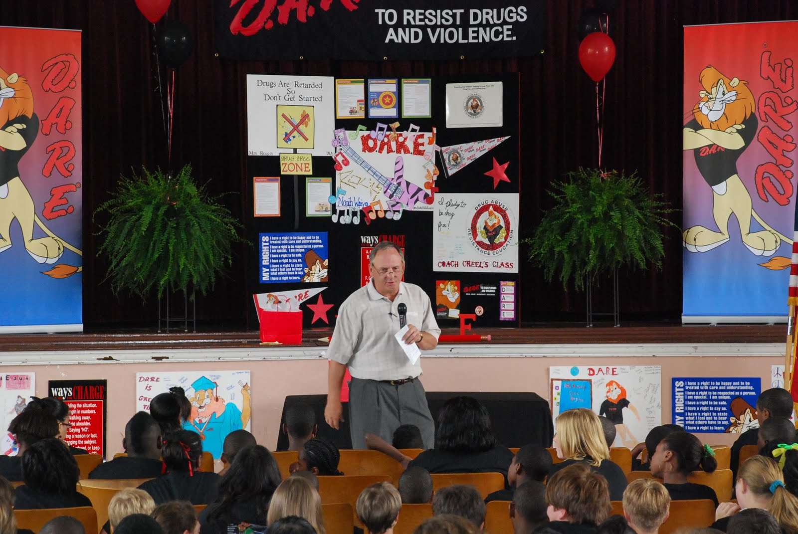 News & Articles: Dare Graduation Brings Awards/Enthusiasm & Rocky Felker