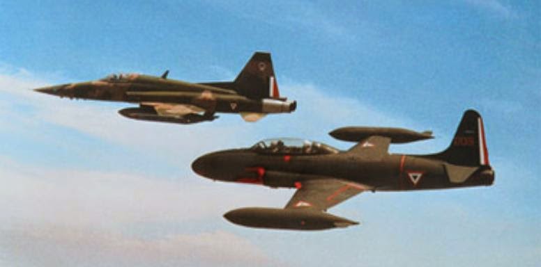 Dr Samuel Banda: 100 años y 200 imágenes de la Fuerza Aérea Mexicana ...