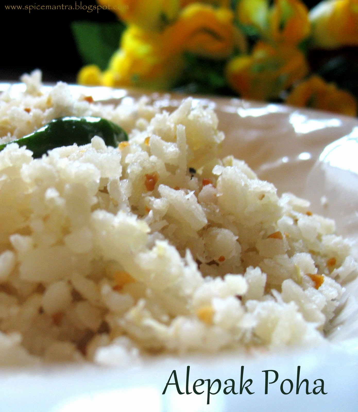 * Treat your tongue *: Alepak Poha - Ginger flavored Beaten Rice Snack