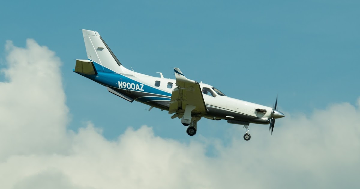 FLUGZEUGE Privatjets etc: N900AZ Socata TBM-700N (TBM-900) TBM9