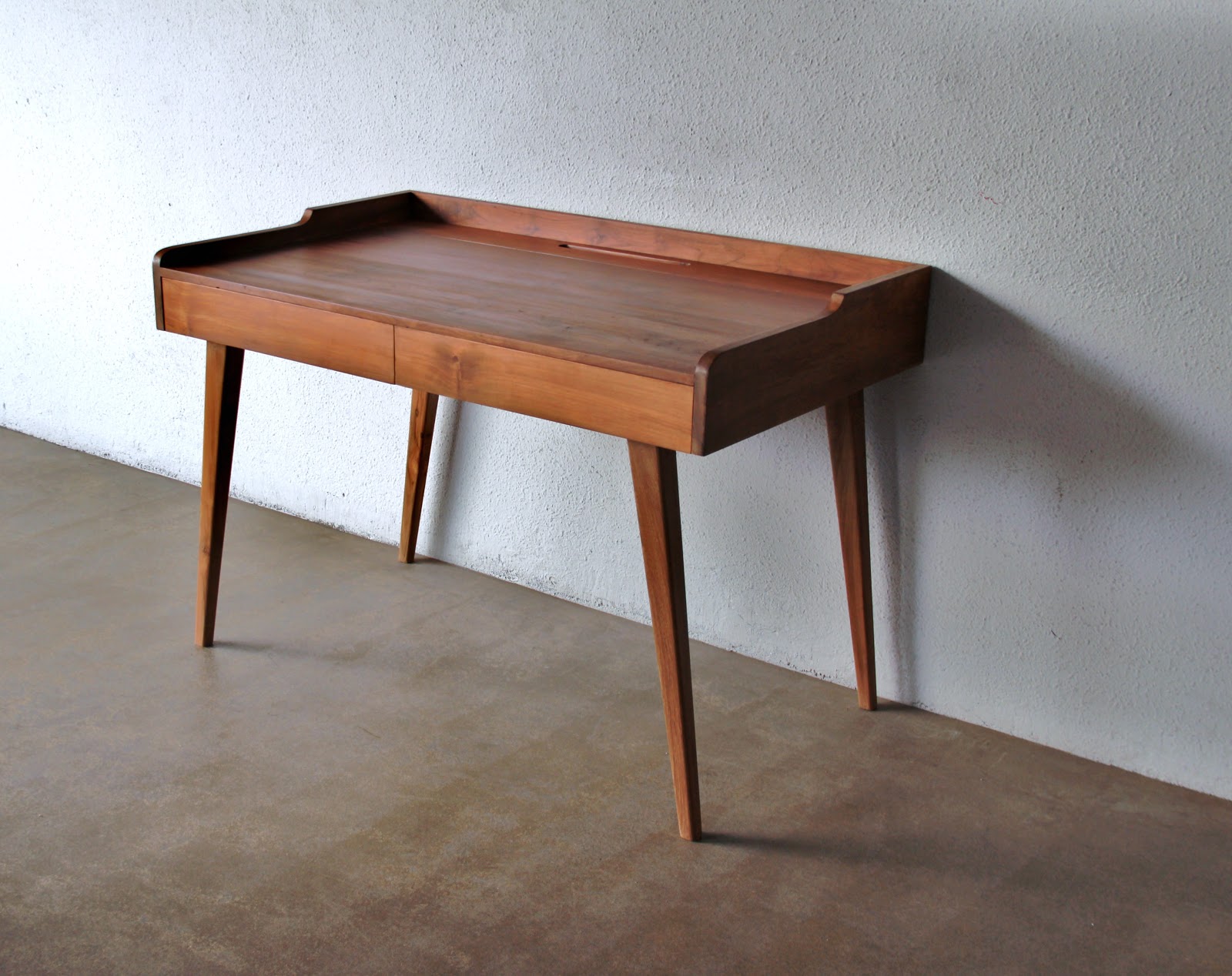 THE CRAZE FOR MID CENTURY MODERN FURNITURE - FROM BELFAST TO BEIRUT ...