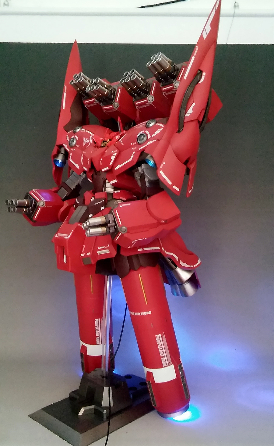 GUNDAM GUY: HGUC 1/144 Neo Zeong - Painted Build